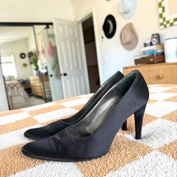 Sesto Meucci | Shoes | Sesto Meucci Black Pointed Toe Satin 9s Pumps ...